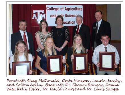 Animal Science students receive Senior Merit Award - Department of ...